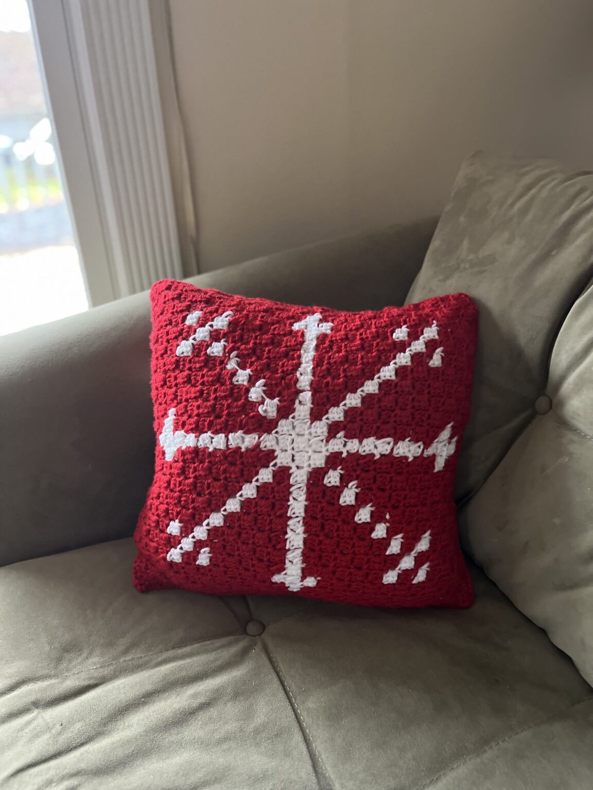 Snowflake Square - Free C2C Crochet Pattern - Ambassador Crochet
