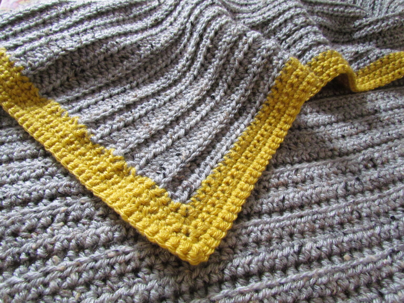 The Willow Easy Crochet Blanket is Simple, Stylish, and Beginner ...